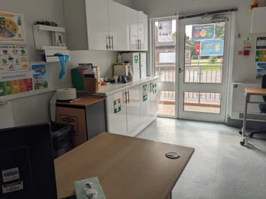 Lesson: Suitable and unsuitable materials | KS1 Science | Oak National ...